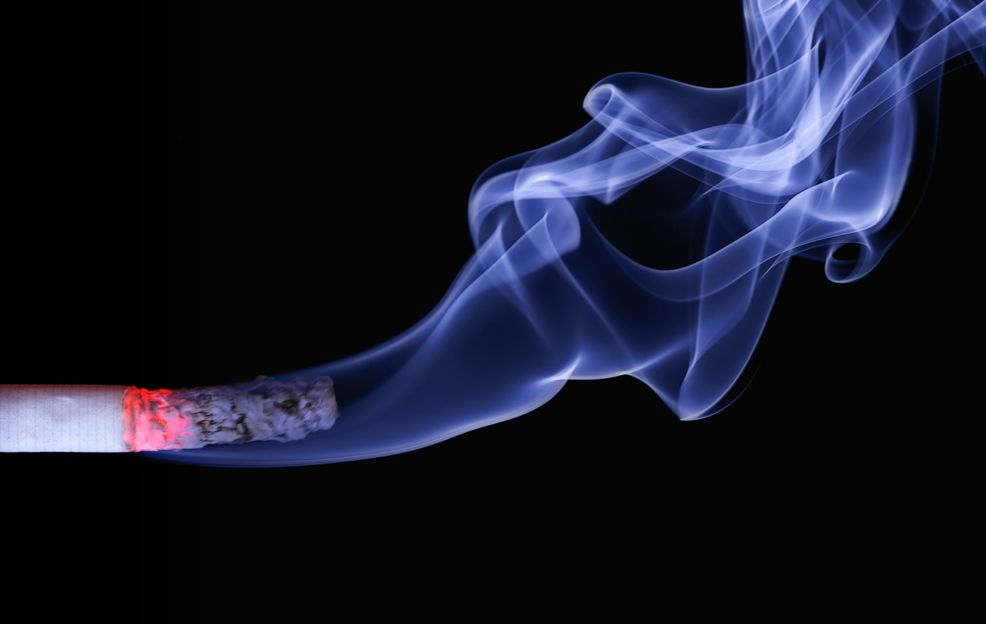 Esto le ocurre a tus pulmones cuando fumas - +Salud FacMed